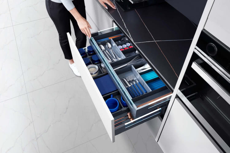 Slim Box HD- odkryj innowacyjny świat organizacji w szufladzie ...